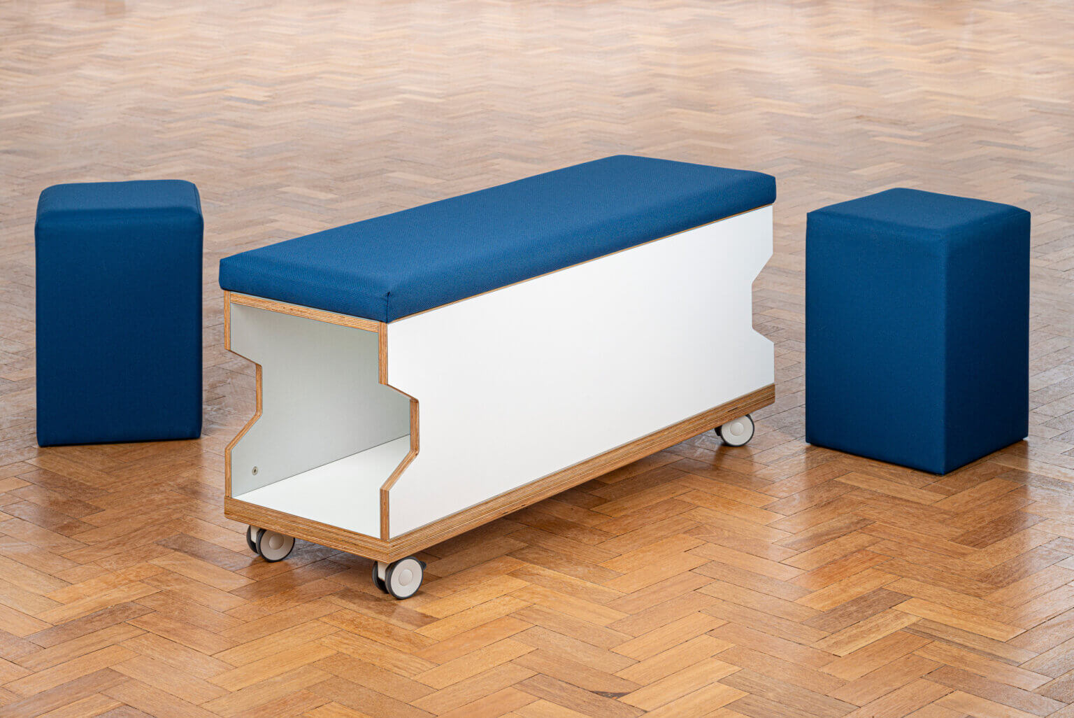 ThinkingWall® Mobile Bench - Logovisual Ltd